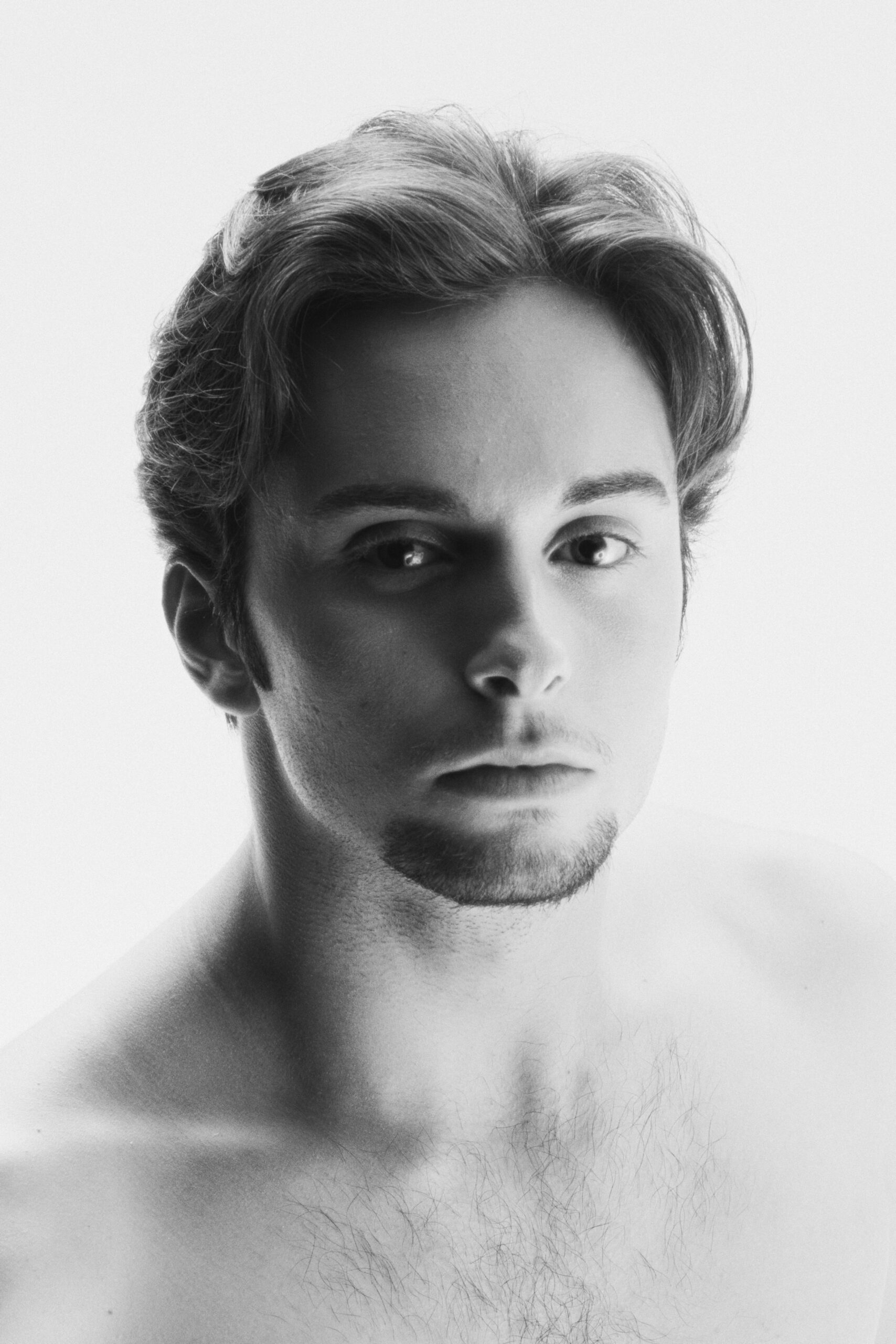 Jesús Bergel: entradas, biografía, fotos y noticias - Teatro Madrid